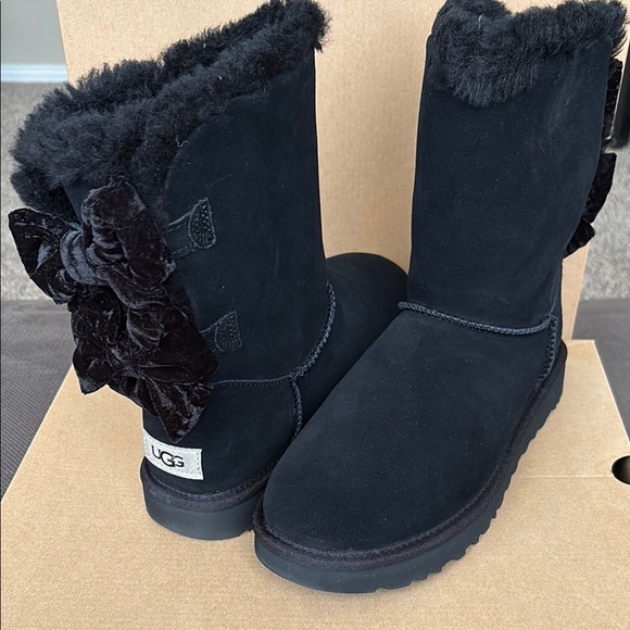 UGG | Shoes | Ugg Black Winter Boots With Crushed Velvet Bow ...